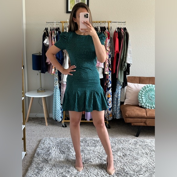 She + Sky | Dresses | She Sky Green Silky Dress | Poshmark